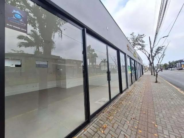 Conj. Comercial / Sala para Locação em Joinville/SC América