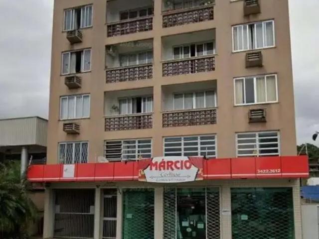 Conj. Comercial / Sala para Locação em Joinville/SC América