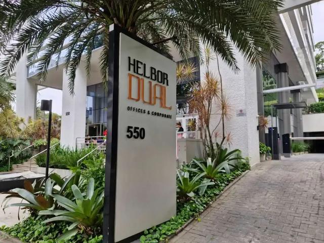 Conj. Comercial / Sala para Locação em Joinville/SC América