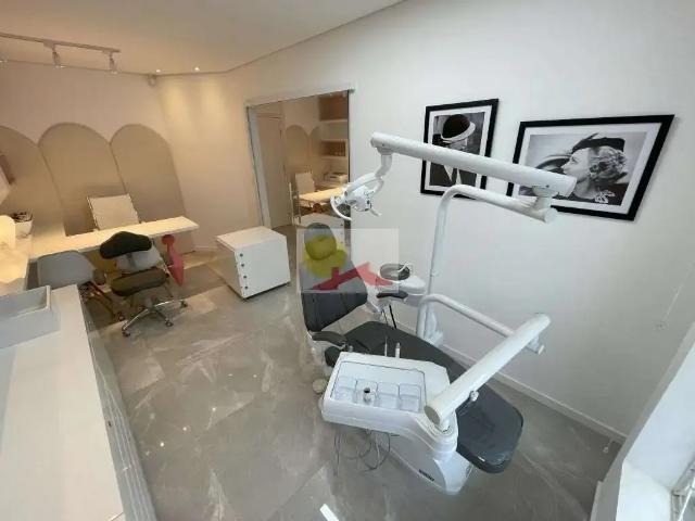 Conj. Comercial / Sala para Locação em Joinville/SC Anita Garibaldi