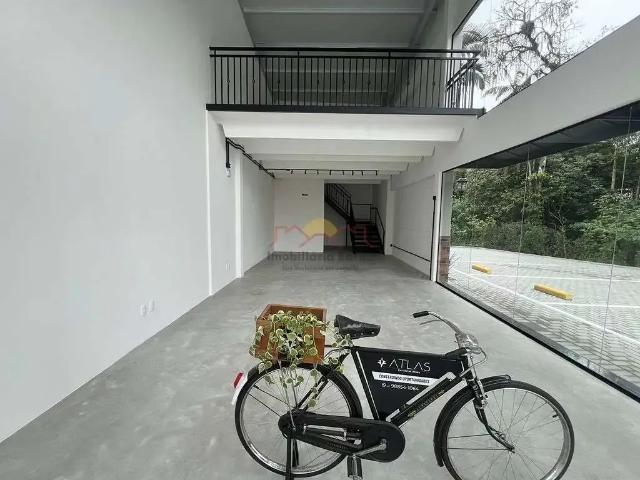 Conj. Comercial / Sala para Locação em Joinville/SC Anita Garibaldi 1 Quartos
