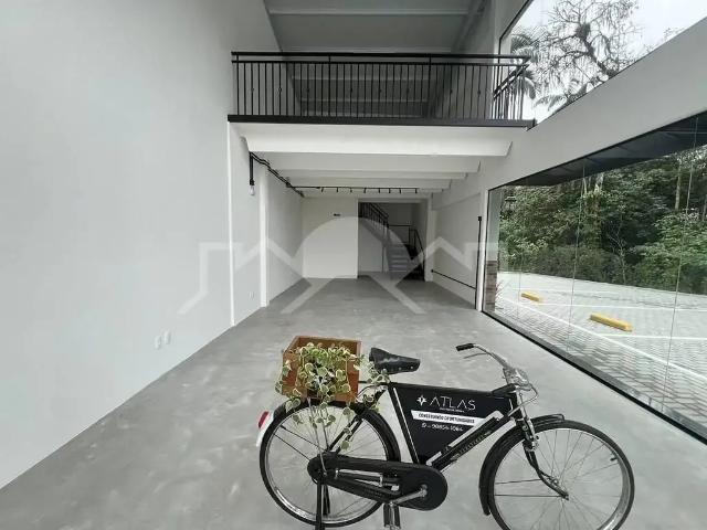 Conj. Comercial / Sala para Locação em Joinville/SC Anita Garibaldi 1 Quartos