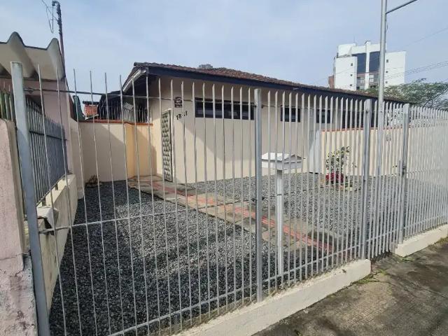 Conj. Comercial / Sala para Locação em Joinville/SC Anita Garibaldi