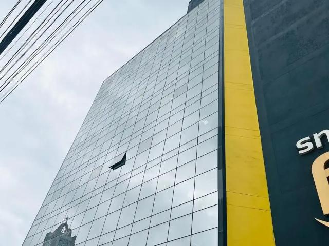 Conj. Comercial / Sala para Locação em Joinville/SC Bucarein