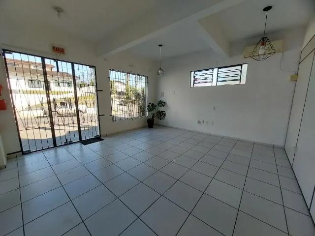Conj. Comercial / Sala para Locação em Joinville/SC Bom Retiro