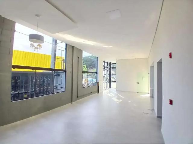 Conj. Comercial / Sala para Locação em Joinville/SC Bom Retiro