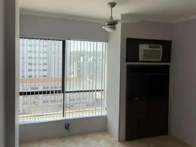 Conj. Comercial / Sala para Locação em Joinville/SC Centro