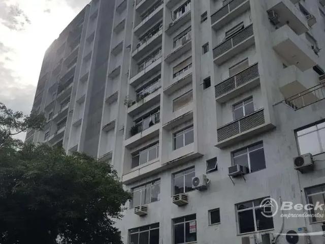 Conj. Comercial / Sala para Locação em Joinville/SC Centro