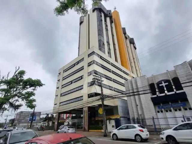 Conj. Comercial / Sala para Locação em Joinville/SC Centro