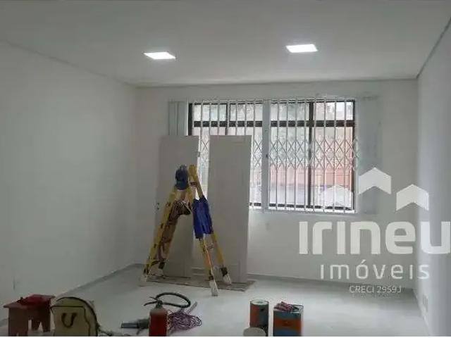 Conj. Comercial / Sala para Locação em Joinville/SC Centro