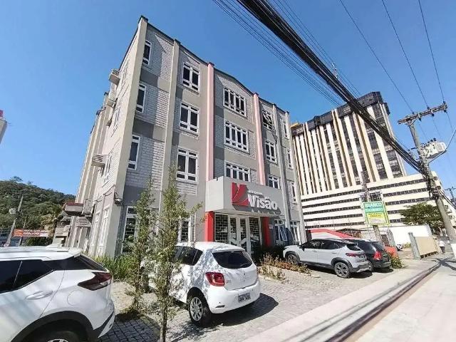 Conj. Comercial / Sala para Locação em Joinville/SC Centro