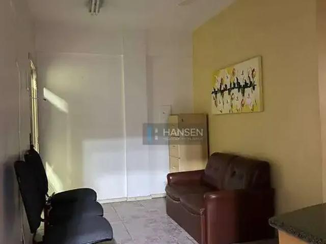 Conj. Comercial / Sala para Locação em Joinville/SC Centro