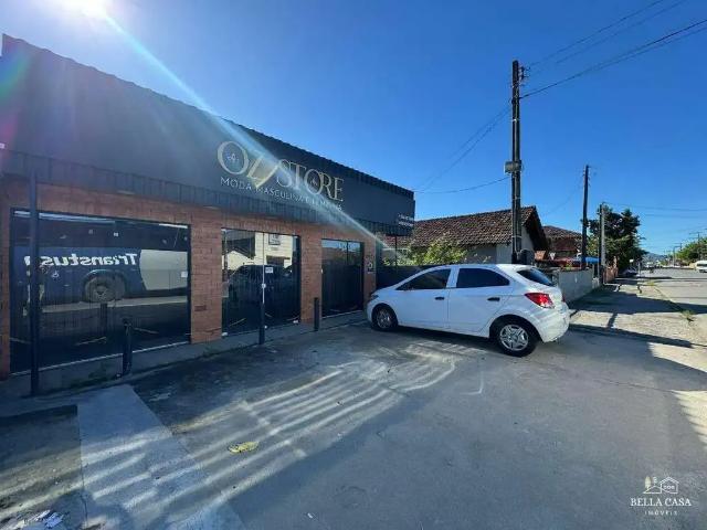 Conj. Comercial / Sala para Locação em Joinville/SC Comasa