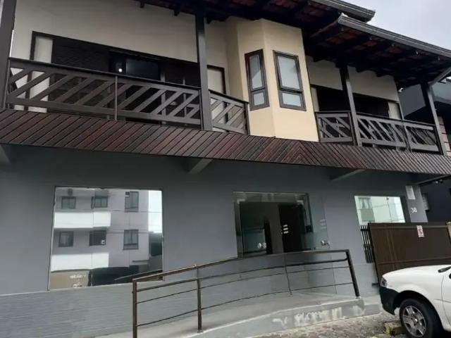 Conj. Comercial / Sala para Locação em Joinville/SC Costa e Silva