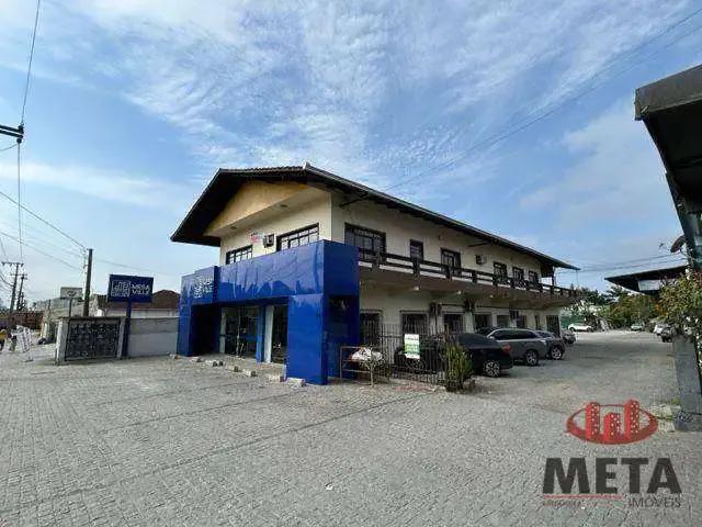 Conj. Comercial / Sala para Locação em Joinville/SC Floresta