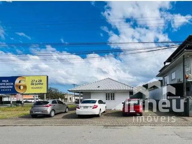 Conj. Comercial / Sala para Locação em Joinville/SC Jardim Paraíso