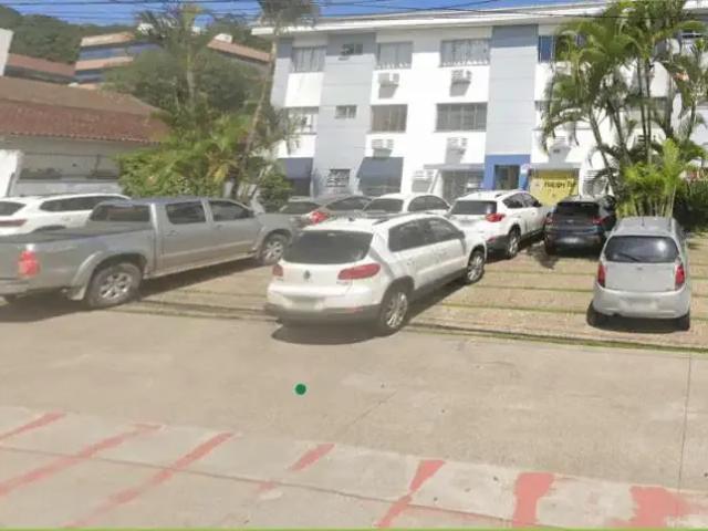 Conj. Comercial / Sala para Locação em Joinville/SC Saguaçu