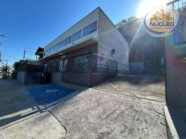 Conj. Comercial / Sala para Locação em Joinville/SC Saguaçu