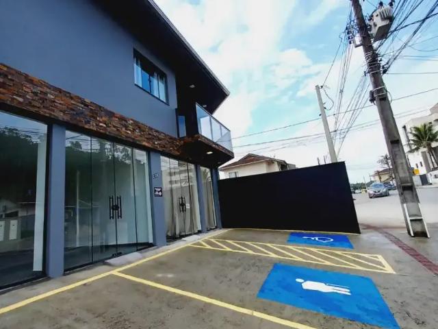 Conj. Comercial / Sala para Locação em Joinville/SC Vila Nova