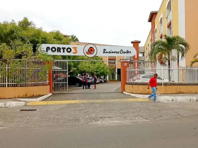 Conj. Comercial / Sala para Locação em Lauro de Freitas/BA Centro