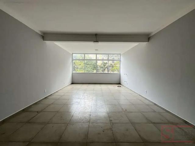 Conj. Comercial / Sala para Locação em Limeira/SP Centro