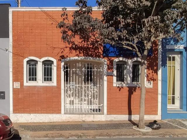Conj. Comercial / Sala para Locação em Limeira/SP Centro
