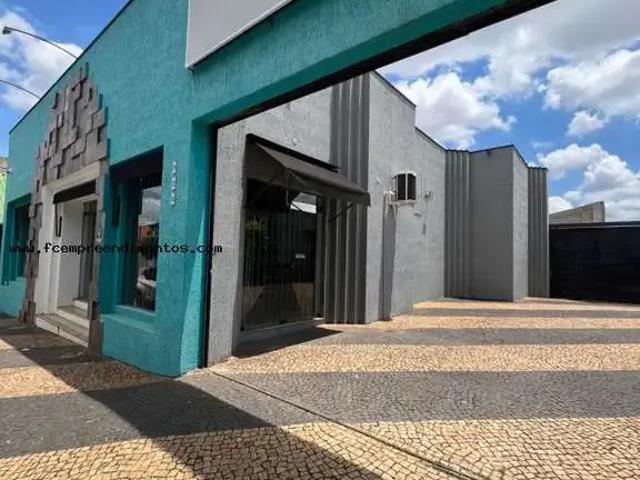 Conj. Comercial / Sala para Locação em Limeira/SP Centro