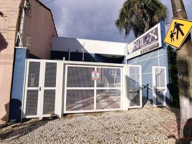 Conj. Comercial / Sala para Locação em Limeira/SP Centro