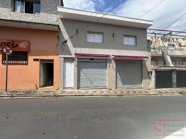 Conj. Comercial / Sala para Locação em Limeira/SP Centro