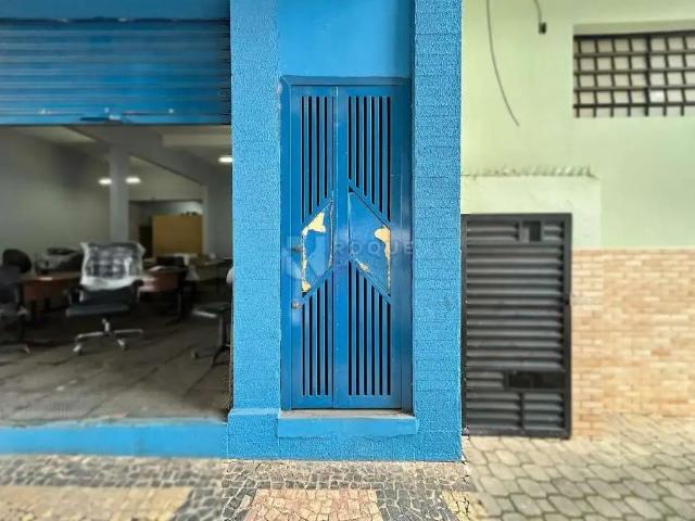 Conj. Comercial / Sala para Locação em Limeira/SP Centro