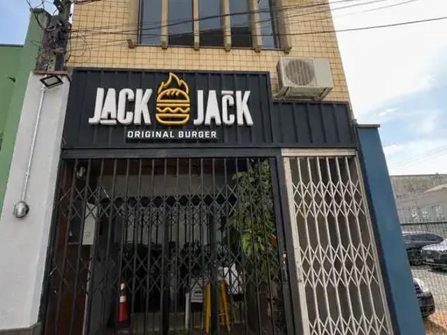 Conj. Comercial / Sala para Locação em Limeira/SP Centro