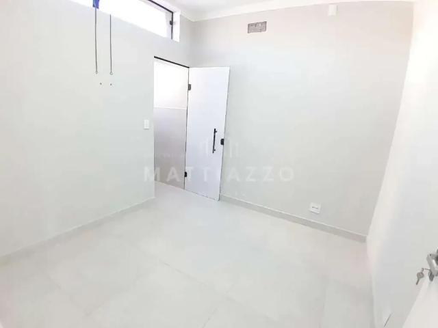 Conj. Comercial / Sala para Locação em Limeira/SP Centro