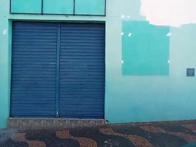 Conj. Comercial / Sala para Locação em Limeira/SP Centro