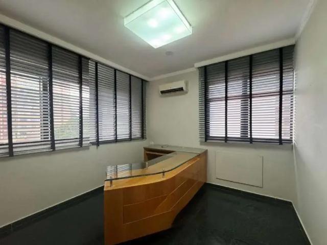Conj. Comercial / Sala para Locação em Londrina/PR Centro