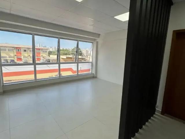 Conj. Comercial / Sala para Locação em Londrina/PR Centro
