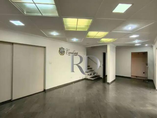 Conj. Comercial / Sala para Locação em Londrina/PR Centro