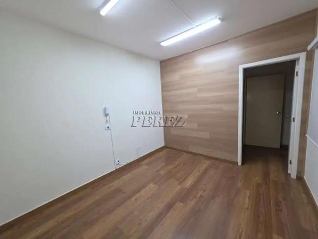 Conj. Comercial / Sala para Locação em Londrina/PR Centro