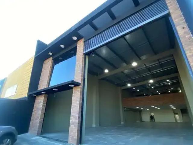 Conj. Comercial / Sala para Locação em Londrina/PR Antares 1 Quartos