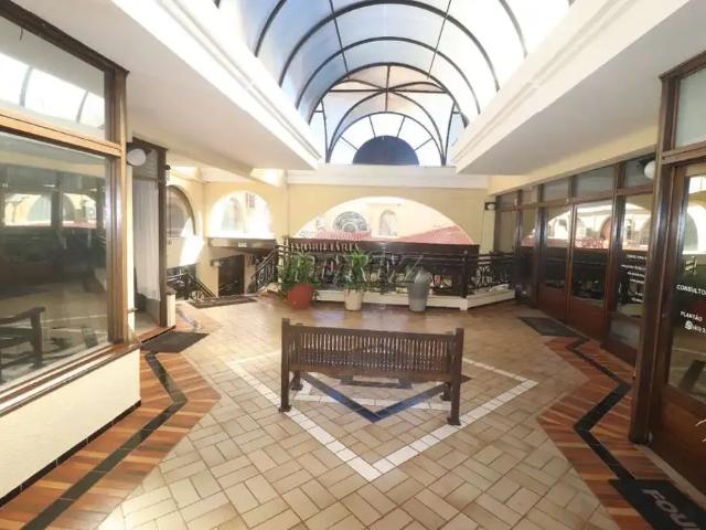 Conj. Comercial / Sala para Locação em Londrina/PR Igapó