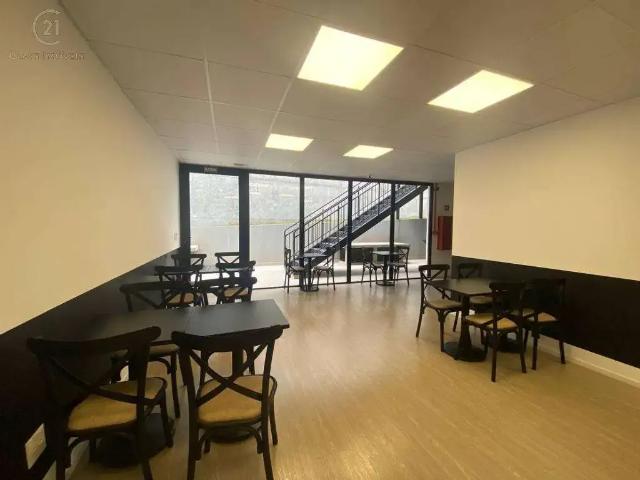 Conj. Comercial / Sala para Locação em Londrina/PR Jardim do Lago