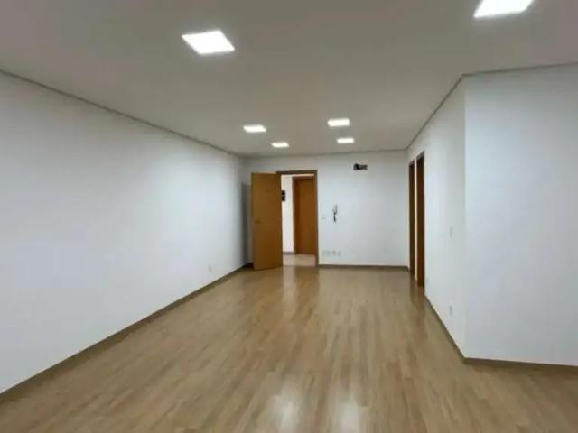 Conj. Comercial / Sala para Locação em Londrina/PR Jardim Londrilar