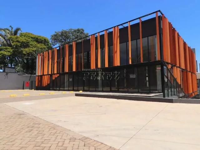 Conj. Comercial / Sala para Locação em Londrina/PR Lago Igapó