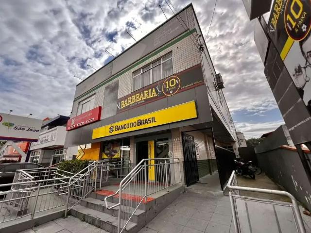Conj. Comercial / Sala para Locação em Palhoça/SC Centro