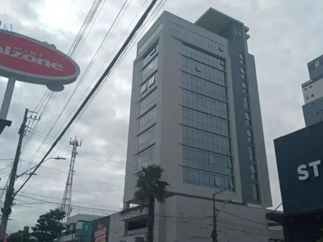 Conj. Comercial / Sala para Locação em Palhoça/SC Centro