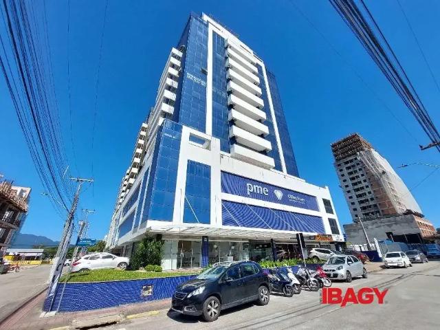 Conj. Comercial / Sala para Locação em Palhoça/SC Pagani
