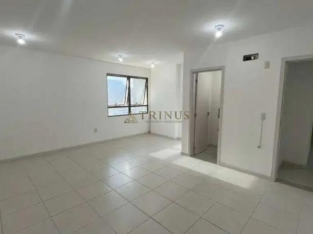 Conj. Comercial / Sala para Locação em Palhoça/SC Pagani