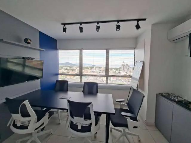 Conj. Comercial / Sala para Locação em Palhoça/SC Pagani