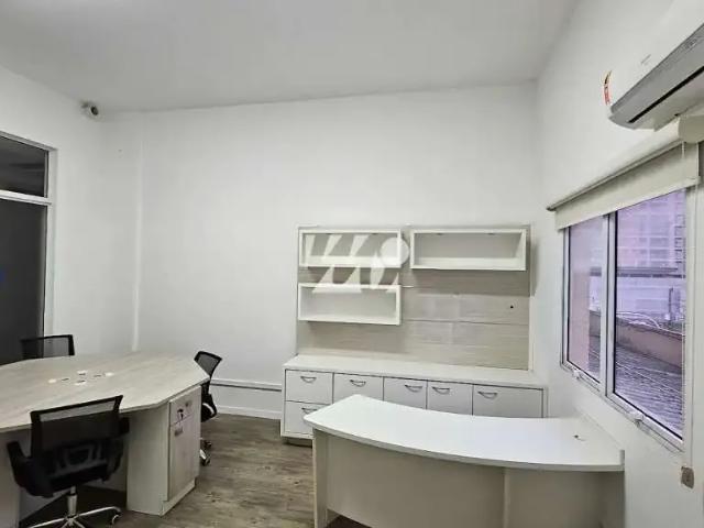 Conj. Comercial / Sala para Locação em Palhoça/SC Pedra Branca