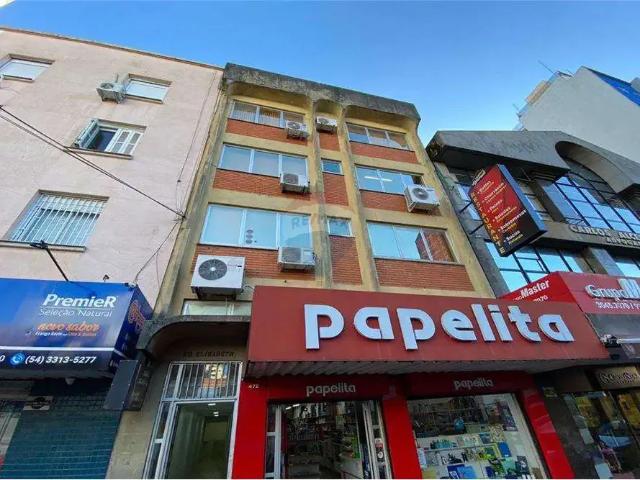 Conj. Comercial / Sala para Locação em Passo Fundo/RS Centro