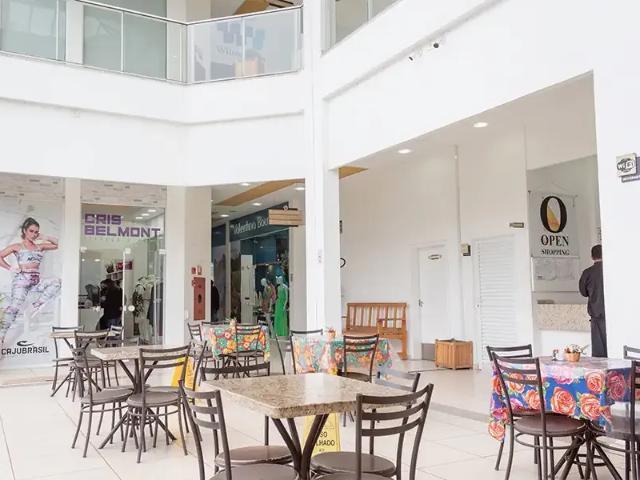Conj. Comercial / Sala para Locação em Paranaguá/PR Centro Histórico